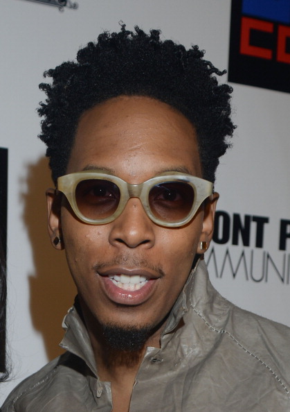Deitrick Haddon Gives A Sweet Dedication To His Wife | AM 1310: The Light